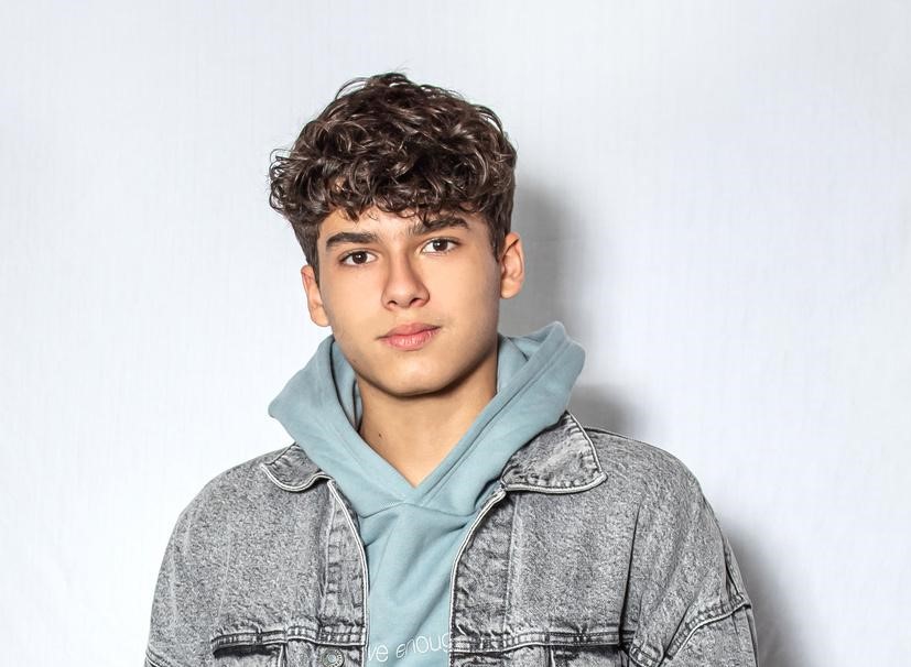 Syan, el cantante de las parceritas colombianas