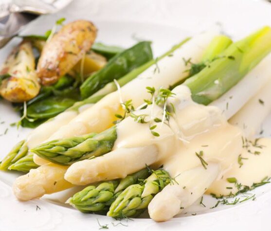 Los espárragos: un alimento diurético y poco calórico