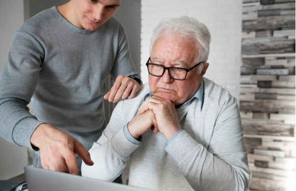 ¿Cómo detectar y prevenir el déficit cognitivo en adultos mayores?